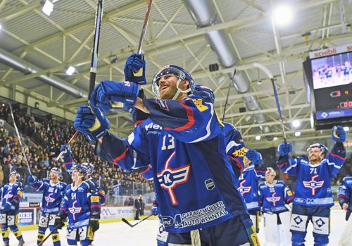 Das Eishockey-Fest geht heute in der Stimo Arena weiter ...